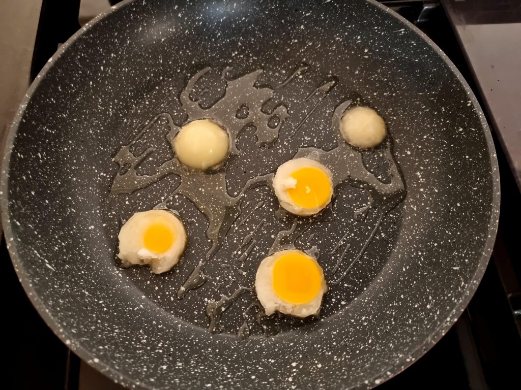 Mini fried eggs made from only 2 eggs | Xandra's Keto Kitchen